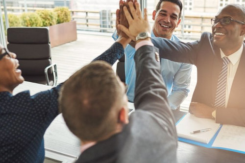 Mejores prácticas de gestión y un consejo de Russell Ruffino